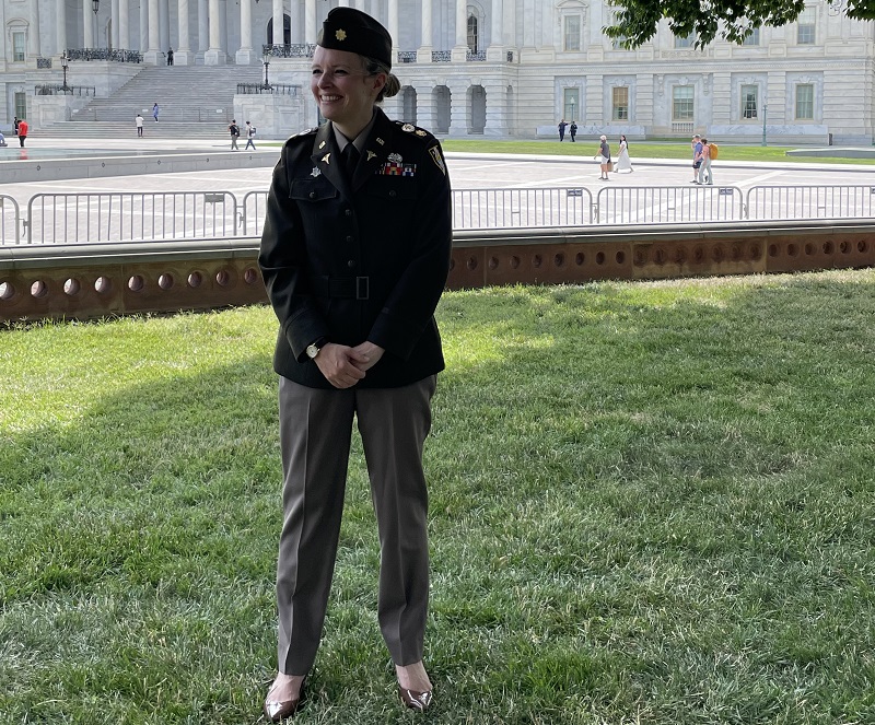 Lt Col Laura - Moves Millennial Forum